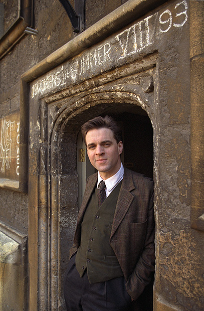 Niall Ferguson, 1997 portrait. | Neil Turner Photographer